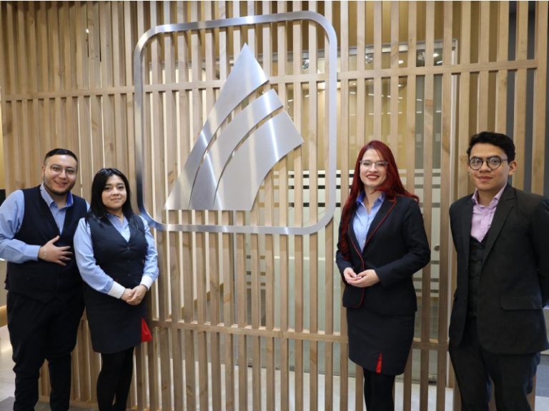 Nosotros - Banco GYT